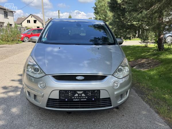 Grey Ford S-Max 2008 in Marijampole, with an engine capacity of 2.00 L and mileage of 300 thousand km for 2900 €, photo 3 on AUTOMOTO.COM.LV