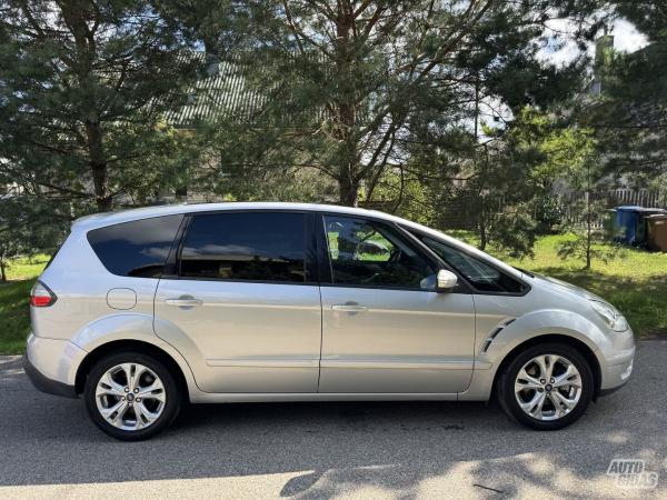 Grey Ford S-Max 2008 in Marijampole, with an engine capacity of 2.00 L and mileage of 300 thousand km for 2900 €, photo 5 on AUTOMOTO.COM.LV