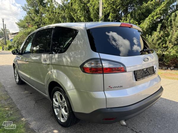 Grey Ford S-Max 2008 in Marijampole, with an engine capacity of 2.00 L and mileage of 300 thousand km for 2900 €, photo 8 on AUTOMOTO.COM.LV
