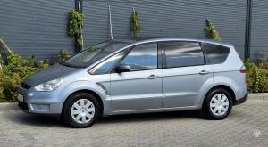 Pelēks Ford S-Max 2008 Viļņa, ar dzinēja tilpumu 2.00 L un nobraukumu 313 tūkst. km par 2999 €, foto 4 vietnē AUTOMOTO.COM.LV