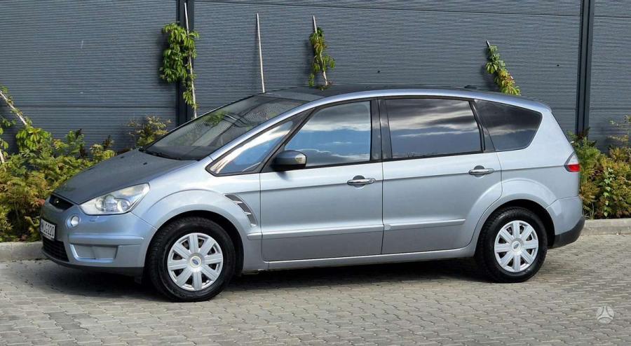 Pelēks Ford S-Max 2008 Viļņa, ar dzinēja tilpumu 2.00 L un nobraukumu 313 tūkst. km par 2999 €, foto 4 vietnē AUTOMOTO.COM.LV