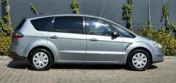 Grey Ford S-Max 2008 in Vilnius, with an engine capacity of 2.00 L and mileage of 313 thousand km for 2999 €, photo 6 on AUTOMOTO.COM.LV