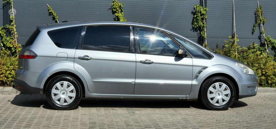 Pelēks Ford S-Max 2008 Viļņa, ar dzinēja tilpumu 2.00 L un nobraukumu 313 tūkst. km par 2999 €, foto 6 vietnē AUTOMOTO.COM.LV
