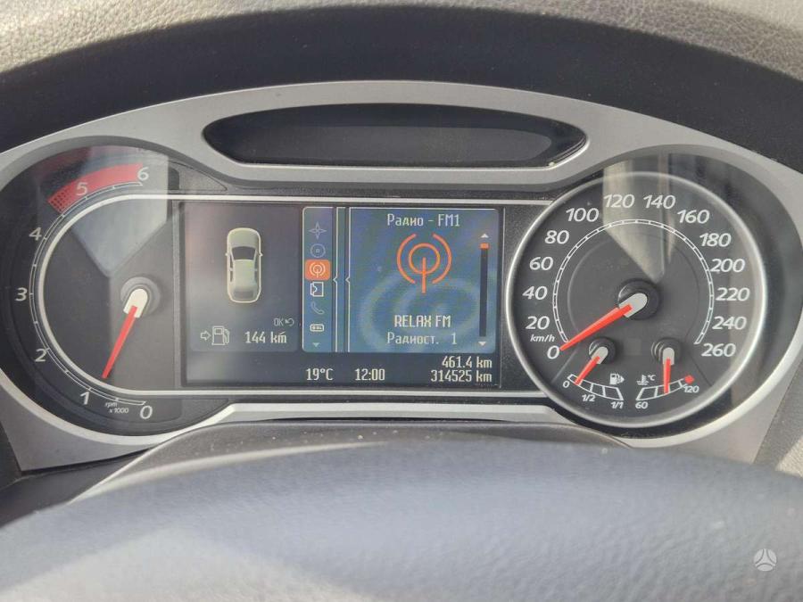 Pelēks Ford S-Max 2008 Viļņa, ar dzinēja tilpumu 2.00 L un nobraukumu 313 tūkst. km par 2999 €, foto 11 vietnē AUTOMOTO.COM.LV
