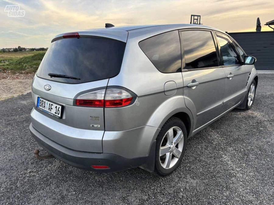 Pelēks Ford S-Max 2008 Kauņa, ar dzinēja tilpumu 2.00 L un nobraukumu 340 tūkst. km par 2999 €, foto 6 vietnē AUTOMOTO.COM.LV