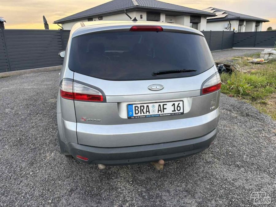 Pelēks Ford S-Max 2008 Kauņa, ar dzinēja tilpumu 2.00 L un nobraukumu 340 tūkst. km par 2999 €, foto 9 vietnē AUTOMOTO.COM.LV