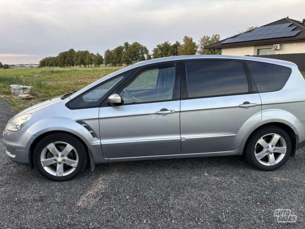 Pelēks Ford S-Max 2008 Kauņa, ar dzinēja tilpumu 2.00 L un nobraukumu 340 tūkst. km par 2999 €, foto 10 vietnē AUTOMOTO.COM.LV