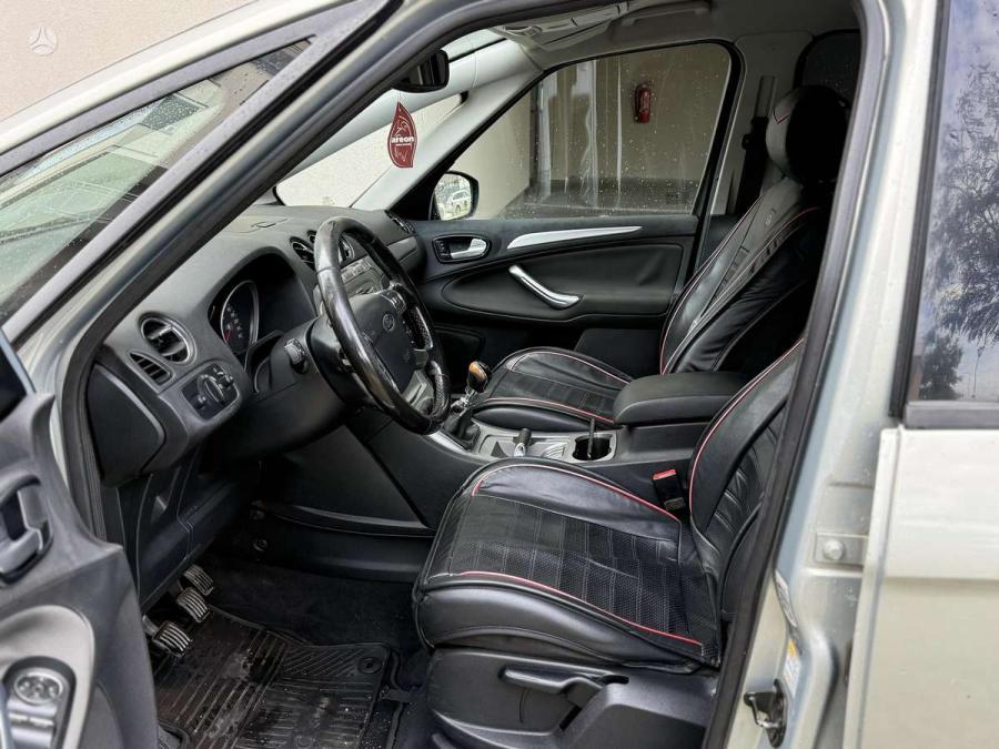 Pelēks Ford S-Max 2008 Viļņa, ar dzinēja tilpumu 2.00 L un nobraukumu 290 tūkst. km par 2650 €, foto 7 vietnē AUTOMOTO.COM.LV
