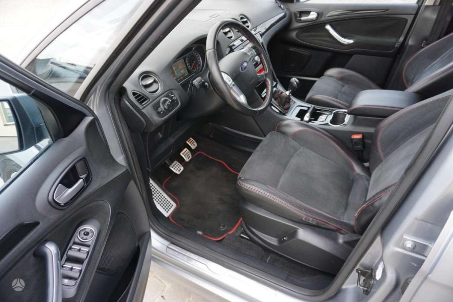 Grey Ford S-Max 2008 in Klaipeda, with an engine capacity of 2.18 L and mileage of 280 thousand km for 2100 €, photo 6 on AUTOMOTO.COM.LV