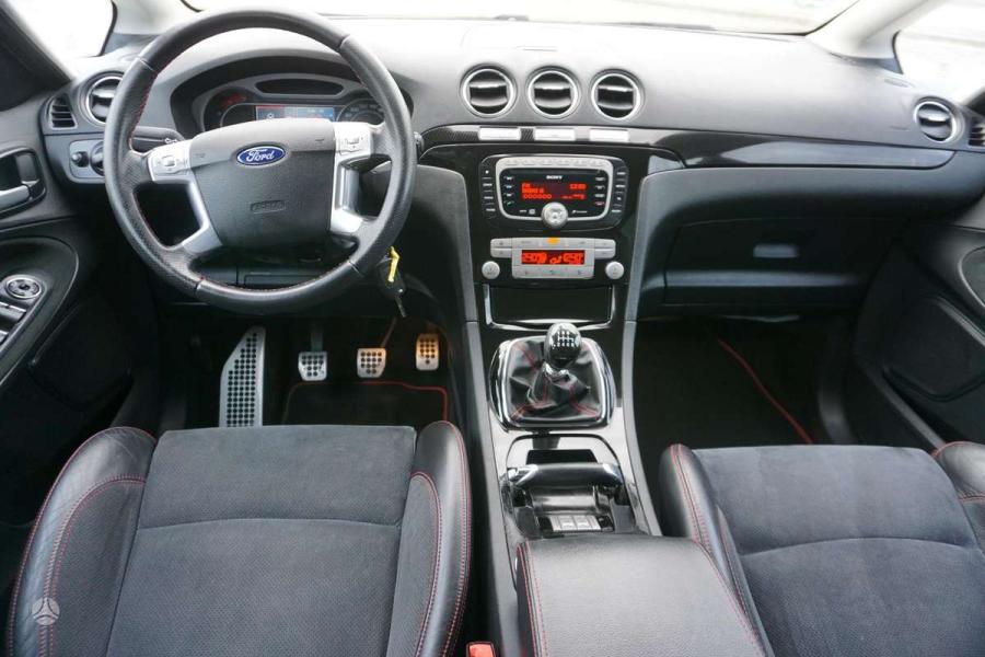 Grey Ford S-Max 2008 in Klaipeda, with an engine capacity of 2.18 L and mileage of 280 thousand km for 2100 €, photo 8 on AUTOMOTO.COM.LV