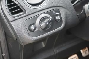 Grey Ford S-Max 2008 in Klaipeda, with an engine capacity of 2.18 L and mileage of 280 thousand km for 2100 €, photo 19 on AUTOMOTO.COM.LV
