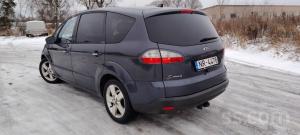 Pelēks Ford S-Max 2009 Daugavpils, ar dzinēja tilpumu 2.00 L un nobraukumu 286 tūkst. km par 4600 €, foto 4 vietnē AUTOMOTO.COM.LV
