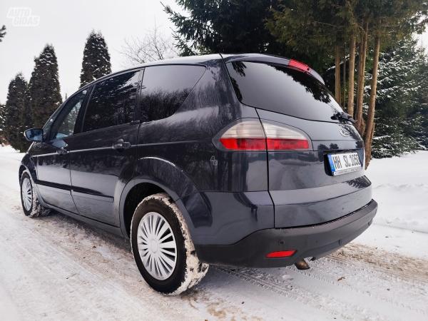 Grey Ford S-Max 2009 in Mazeikiai, with an engine capacity of 2.00 L and mileage of 262 thousand km for 3650 €, photo 9 on AUTOMOTO.COM.LV