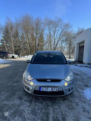 Pelēks Ford S-Max 2009 Klaipėda, ar dzinēja tilpumu 2.18 L un nobraukumu 249 tūkst. km par 2350 €, foto 2 vietnē AUTOMOTO.COM.LV