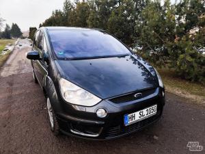 Grey Ford S-Max 2009 in Mazeikiai, with an engine capacity of 2.00 L and mileage of 261 thousand km for 3800 €, photo 8 on AUTOMOTO.COM.LV