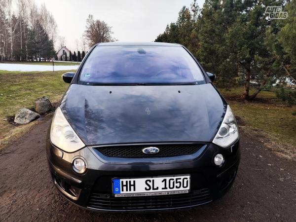 Pelēks Ford S-Max 2009 Mažeikiai, ar dzinēja tilpumu 2.00 L un nobraukumu 261 tūkst. km par 3600 €, foto 3 vietnē AUTOMOTO.COM.LV