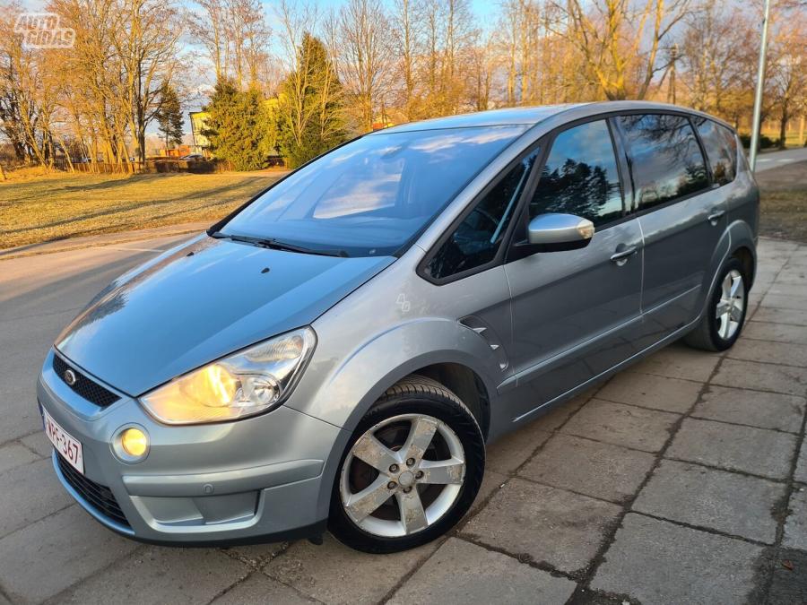 Pelēks Ford S-Max 2009 Klaipėda, ar dzinēja tilpumu 2.00 L un nobraukumu 369 tūkst. km par 3350 €, foto 6 vietnē AUTOMOTO.COM.LV