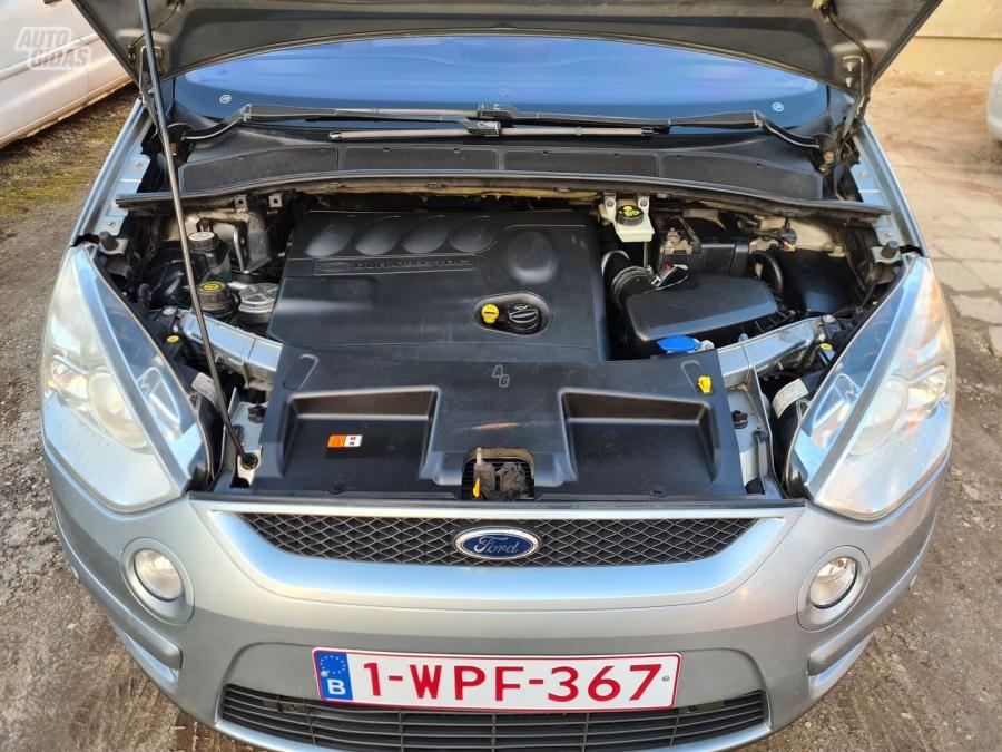 Pelēks Ford S-Max 2009 Klaipėda, ar dzinēja tilpumu 2.00 L un nobraukumu 369 tūkst. km par 3350 €, foto 26 vietnē AUTOMOTO.COM.LV
