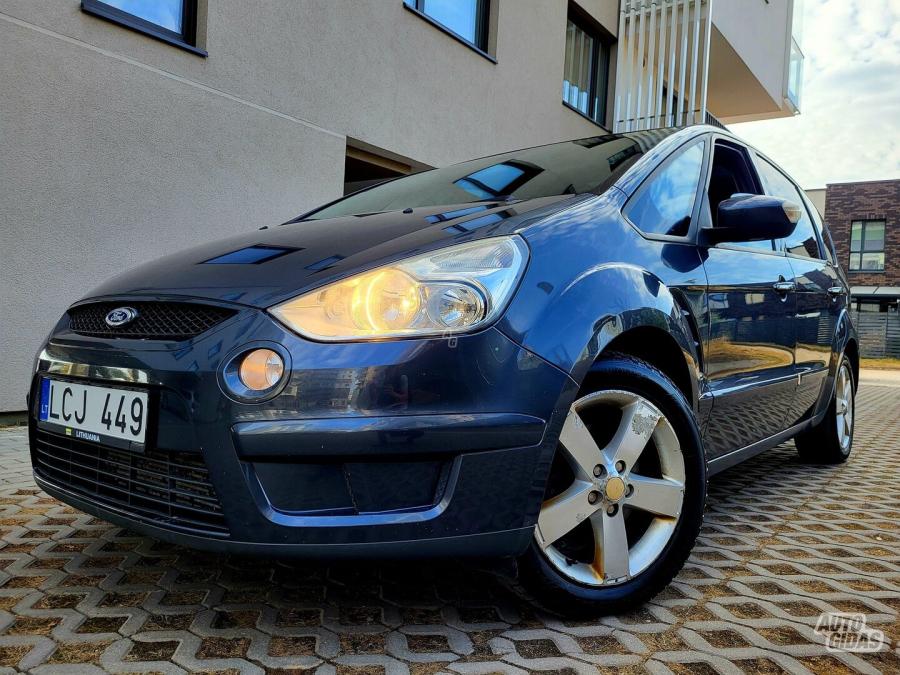 Grey Ford S-Max 2009 in Vilnius, with an engine capacity of 2.00 L and mileage of 320 thousand km for 2750 €, photo 9 on AUTOMOTO.COM.LV