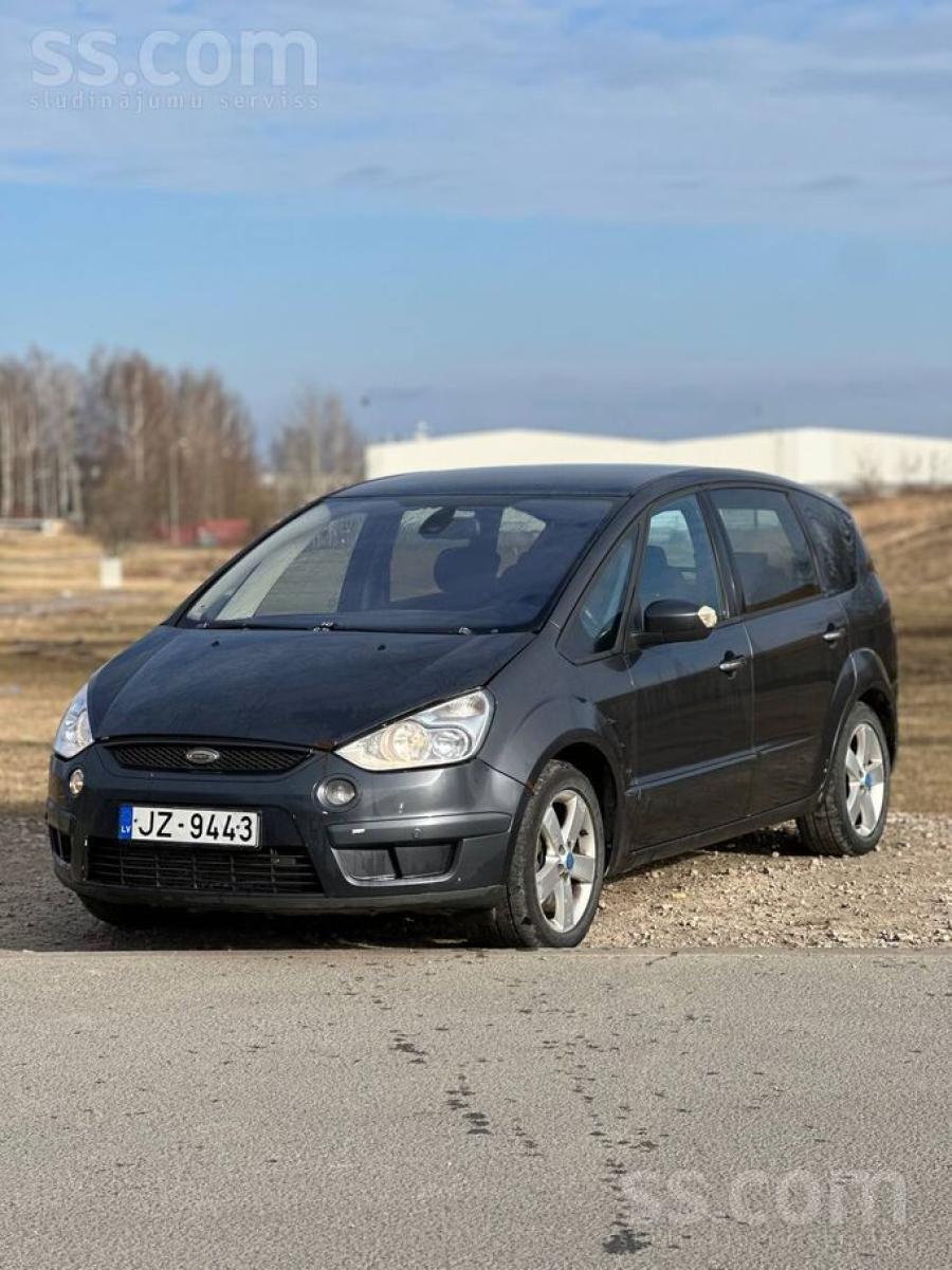 Pelēks Ford S-Max 2009 Rīga, ar dzinēja tilpumu 2.20 L un nobraukumu 395 tūkst. km par 1250 €, foto 1 vietnē AUTOMOTO.COM.LV