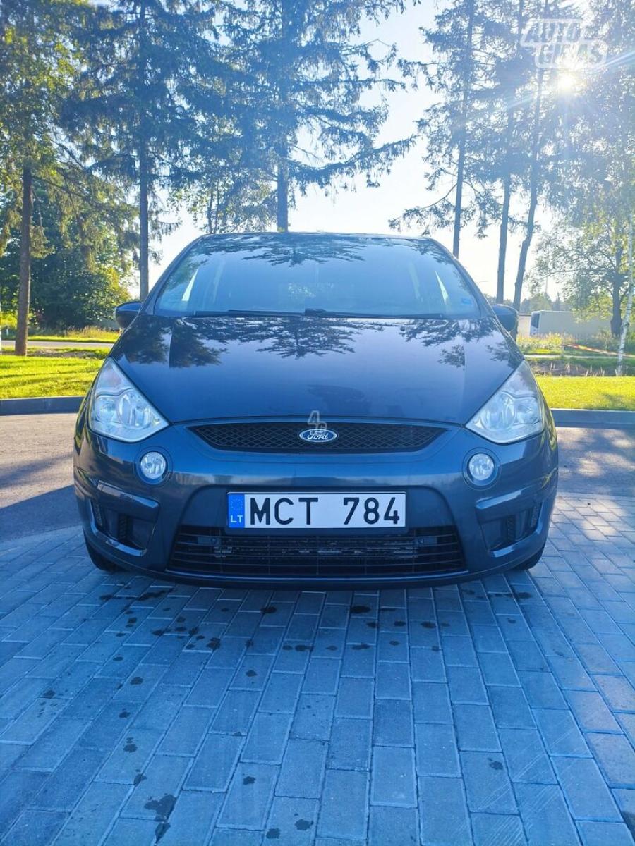 Pelēks Ford S-Max 2009 Pasvalys, ar dzinēja tilpumu 2.00 L un nobraukumu 304 tūkst. km par 1950 €, foto 3 vietnē AUTOMOTO.COM.LV