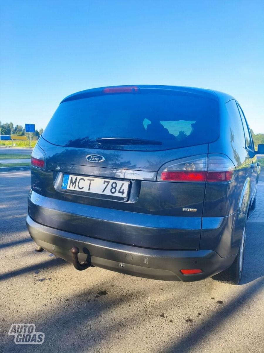 Pelēks Ford S-Max 2009 Pasvalys, ar dzinēja tilpumu 2.00 L un nobraukumu 304 tūkst. km par 1950 €, foto 6 vietnē AUTOMOTO.COM.LV