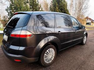 Pelēks Ford S-Max 2009 Mažeikiai, ar dzinēja tilpumu 2.00 L un nobraukumu 262 tūkst. km par 3650 €, foto 5 vietnē AUTOMOTO.COM.LV