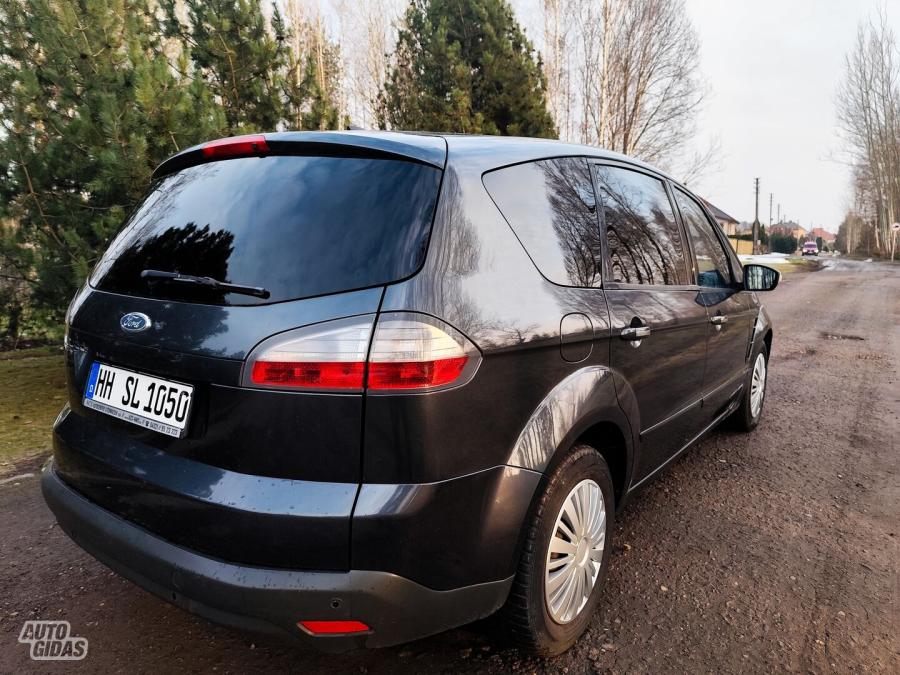 Pelēks Ford S-Max 2009 Mažeikiai, ar dzinēja tilpumu 2.00 L un nobraukumu 262 tūkst. km par 3650 €, foto 8 vietnē AUTOMOTO.COM.LV