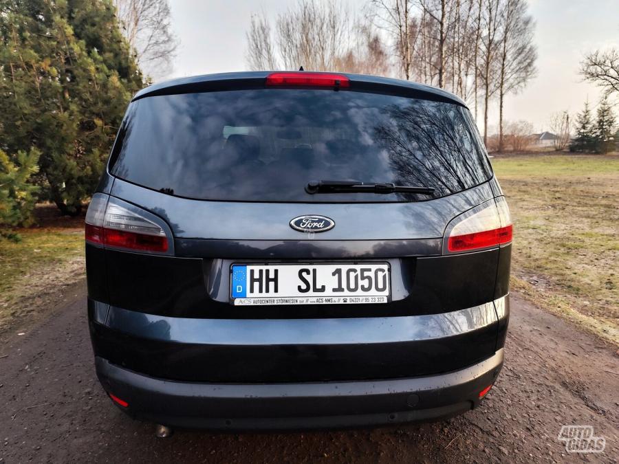 Pelēks Ford S-Max 2009 Mažeikiai, ar dzinēja tilpumu 2.00 L un nobraukumu 262 tūkst. km par 3650 €, foto 9 vietnē AUTOMOTO.COM.LV
