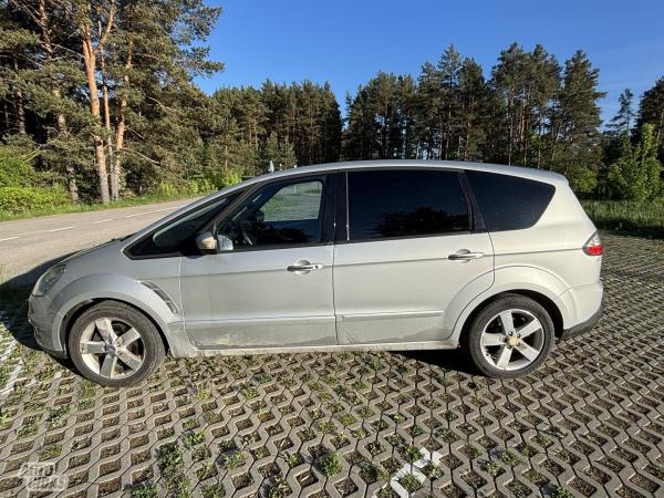 Grey Ford S-Max 2009 in Varena, with an engine capacity of 2.00 L and mileage of 432 thousand km for 2500 €, photo 1 on AUTOMOTO.COM.LV