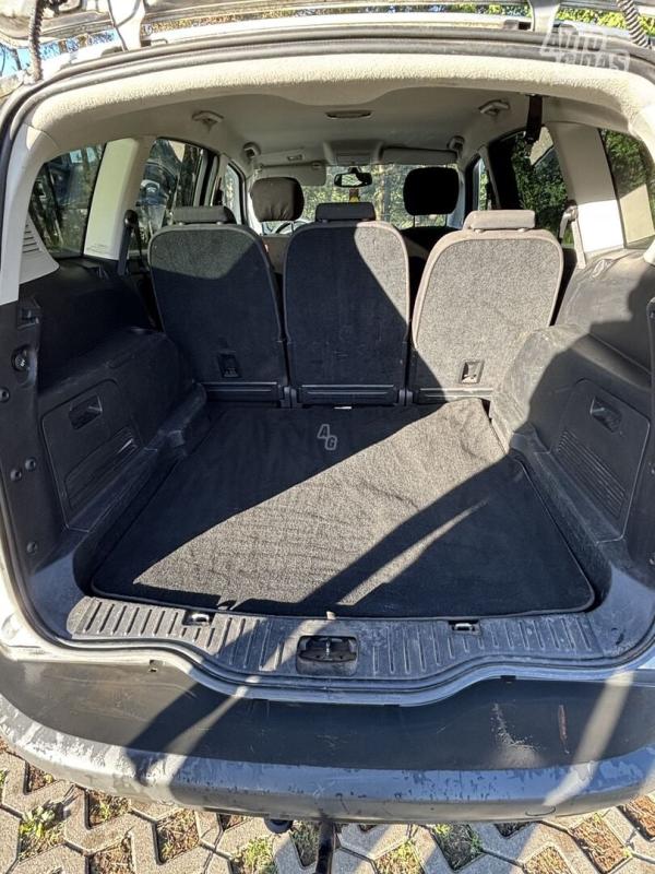Grey Ford S-Max 2009 in Varena, with an engine capacity of 2.00 L and mileage of 432 thousand km for 2500 €, photo 4 on AUTOMOTO.COM.LV