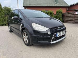 Grey Ford S-Max 2009 in Kretinga, with an engine capacity of 2.00 L and mileage of 324 thousand km for 3495 €, photo 3 on AUTOMOTO.COM.LV