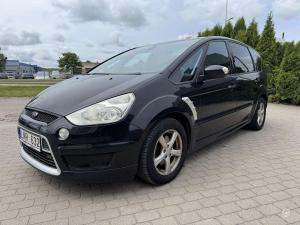 Grey Ford S-Max 2009 in Kretinga, with an engine capacity of 2.00 L and mileage of 324 thousand km for 3495 €, photo 6 on AUTOMOTO.COM.LV