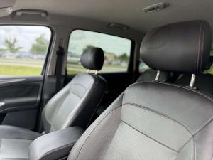 Grey Ford S-Max 2009 in Kretinga, with an engine capacity of 2.00 L and mileage of 324 thousand km for 3495 €, photo 17 on AUTOMOTO.COM.LV