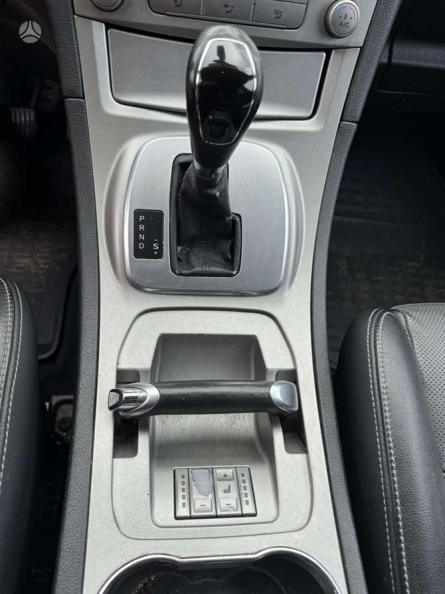 Grey Ford S-Max 2009 in Kretinga, with an engine capacity of 2.00 L and mileage of 324 thousand km for 3495 €, photo 22 on AUTOMOTO.COM.LV