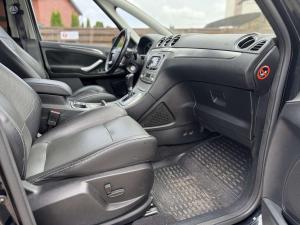 Grey Ford S-Max 2009 in Kretinga, with an engine capacity of 2.00 L and mileage of 324 thousand km for 3495 €, photo 24 on AUTOMOTO.COM.LV