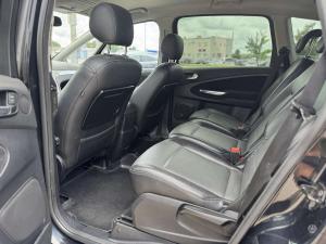 Grey Ford S-Max 2009 in Kretinga, with an engine capacity of 2.00 L and mileage of 324 thousand km for 3495 €, photo 27 on AUTOMOTO.COM.LV