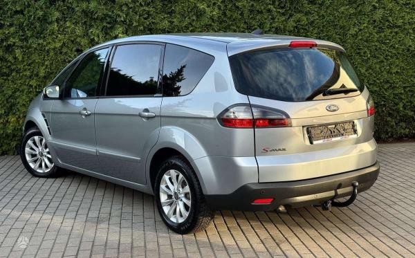 Grey Ford S-Max 2009 in Vilkaviskis, with an engine capacity of 2.00 L and mileage of 306 thousand km for 3600 €, photo 4 on AUTOMOTO.COM.LV