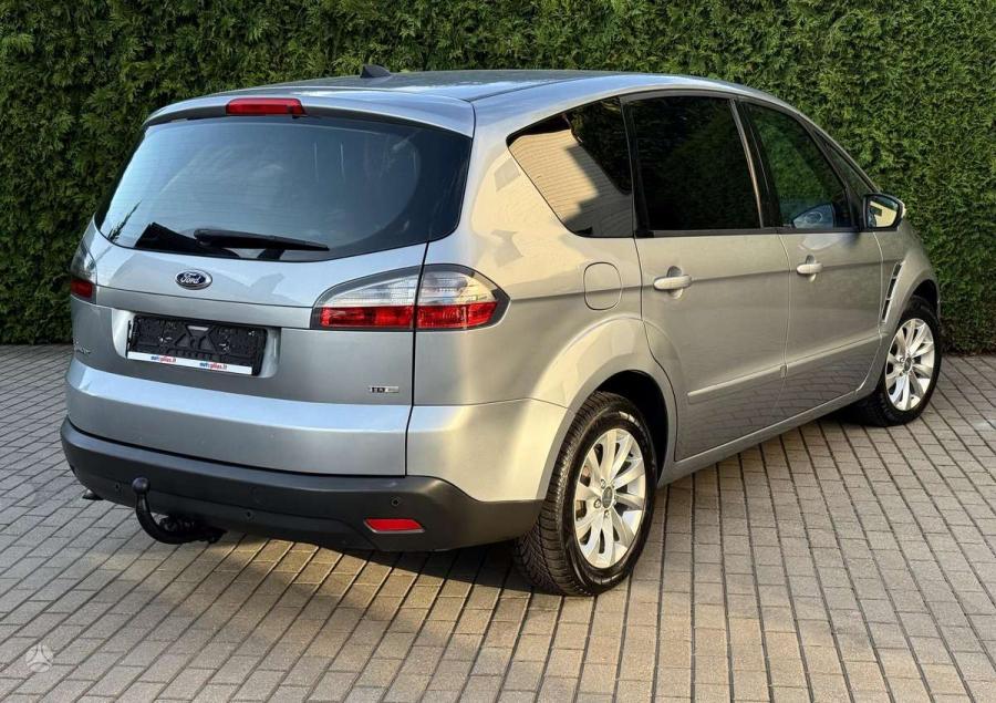Pelēks Ford S-Max 2009 Vilkaviškis, ar dzinēja tilpumu 2.00 L un nobraukumu 306 tūkst. km par 3600 €, foto 7 vietnē AUTOMOTO.COM.LV