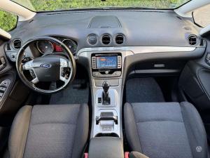 Pelēks Ford S-Max 2009 Vilkaviškis, ar dzinēja tilpumu 2.00 L un nobraukumu 306 tūkst. km par 3600 €, foto 17 vietnē AUTOMOTO.COM.LV