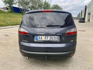 Grey Ford S-Max 2009 in Vilnius, with an engine capacity of 2.00 L and mileage of 234 thousand km for 3500 €, photo 5 on AUTOMOTO.COM.LV