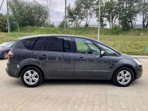 Grey Ford S-Max 2009 in Vilnius, with an engine capacity of 2.00 L and mileage of 234 thousand km for 3500 €, photo 7 on AUTOMOTO.COM.LV