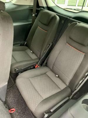 Grey Ford S-Max 2009 in Vilnius, with an engine capacity of 2.00 L and mileage of 234 thousand km for 3500 €, photo 13 on AUTOMOTO.COM.LV