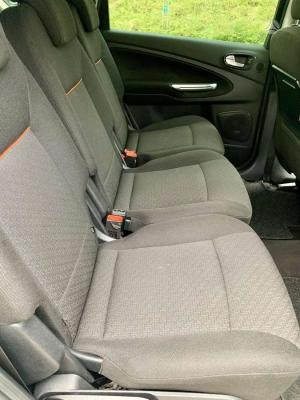 Grey Ford S-Max 2009 in Vilnius, with an engine capacity of 2.00 L and mileage of 234 thousand km for 3500 €, photo 14 on AUTOMOTO.COM.LV