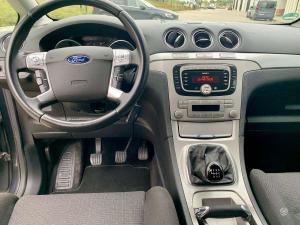 Grey Ford S-Max 2009 in Vilnius, with an engine capacity of 2.00 L and mileage of 234 thousand km for 3500 €, photo 16 on AUTOMOTO.COM.LV