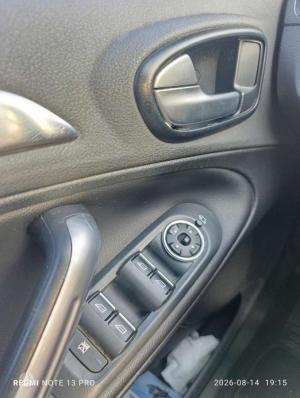 Grey Ford S-Max 2009 in Alytus, with an engine capacity of 2.18 L and mileage of 300 thousand km for 3150 €, photo 12 on AUTOMOTO.COM.LV