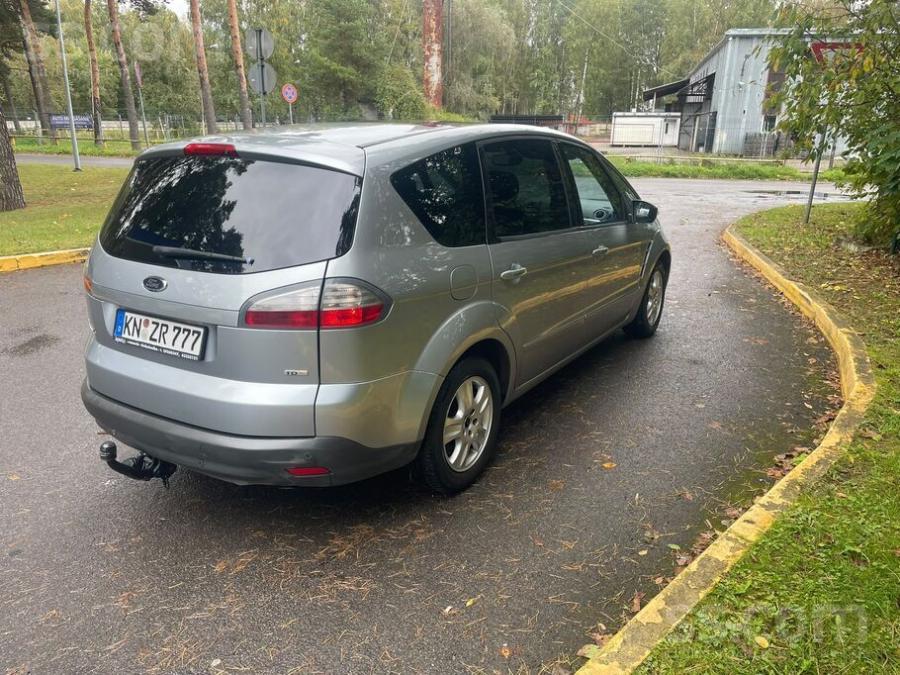 Pelēks Ford S-Max 2009 Rīga, ar dzinēja tilpumu 1.80 L un nobraukumu 0 tūkst. km par 2999 €, foto 8 vietnē AUTOMOTO.COM.LV