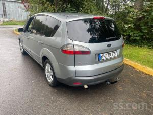 Pelēks Ford S-Max 2009 Rīga, ar dzinēja tilpumu 1.80 L un nobraukumu 0 tūkst. km par 2999 €, foto 10 vietnē AUTOMOTO.COM.LV