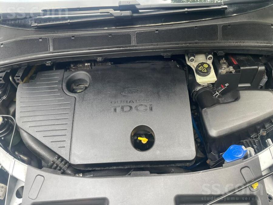 Pelēks Ford S-Max 2009 Rīga, ar dzinēja tilpumu 1.80 L un nobraukumu 0 tūkst. km par 2999 €, foto 22 vietnē AUTOMOTO.COM.LV