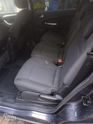 Pelēks Ford S-Max 2009 Kauņa, ar dzinēja tilpumu 1.80 L un nobraukumu 260 tūkst. km par 3500 €, foto 10 vietnē AUTOMOTO.COM.LV